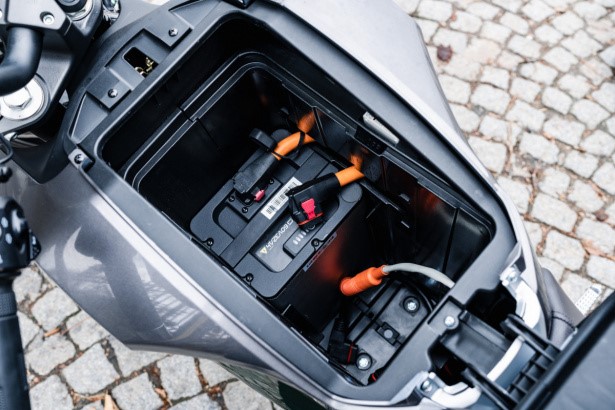 Super Soco TC Wanderer - Joule Motorcycles