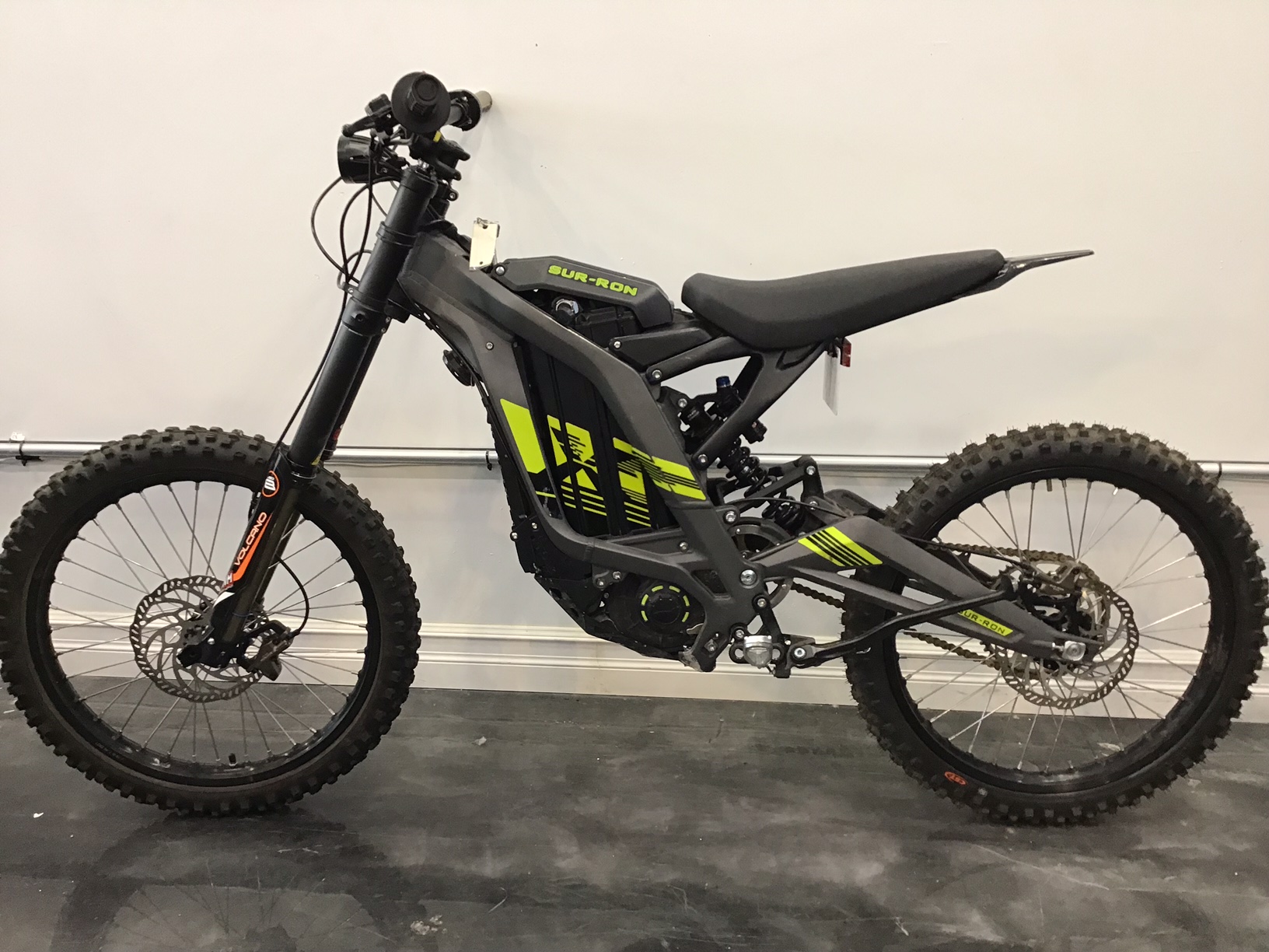 Sur-Ron LB-X Electric Dirt Bike | Off-Road Legend - Joule Motorcycles