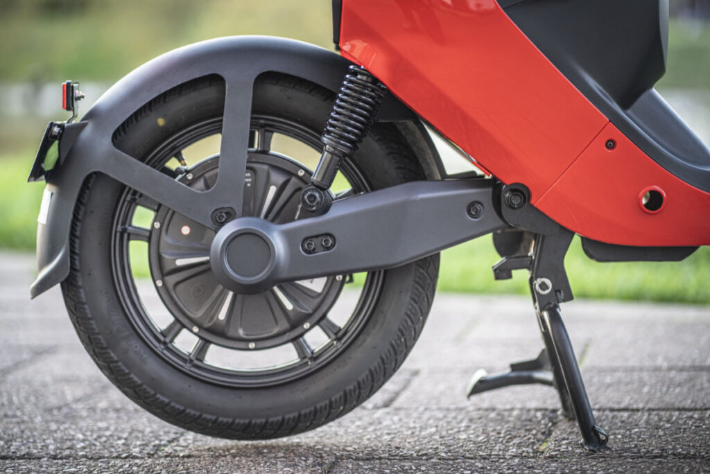 Super Soco CU mini | Canada Electric bike with a max speed of 25kmh